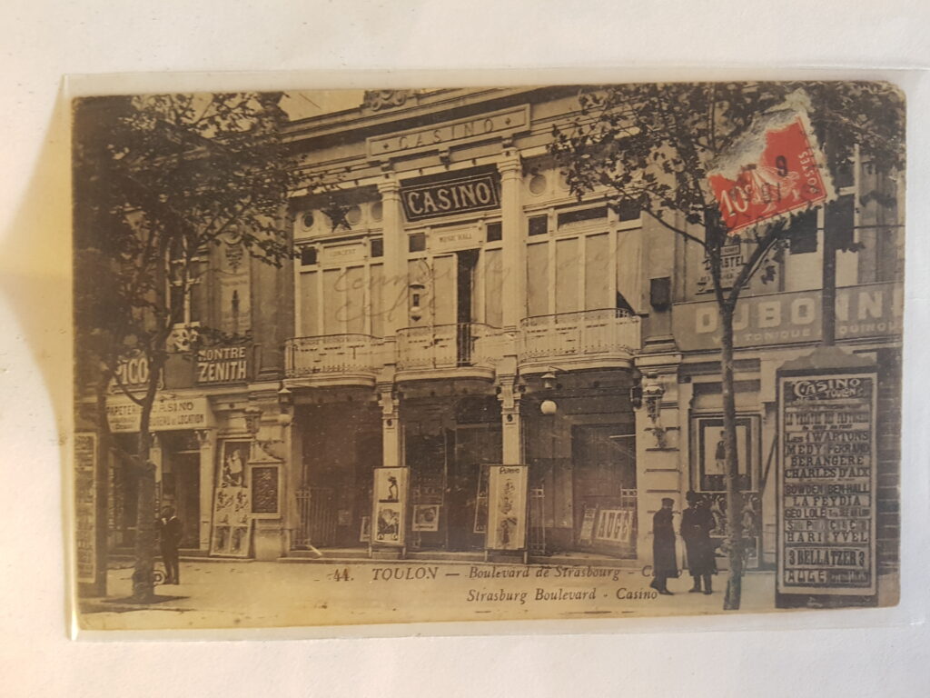 Toulon - Boulevard de Strasbourg - Casino - Les Kiosques de Toulon